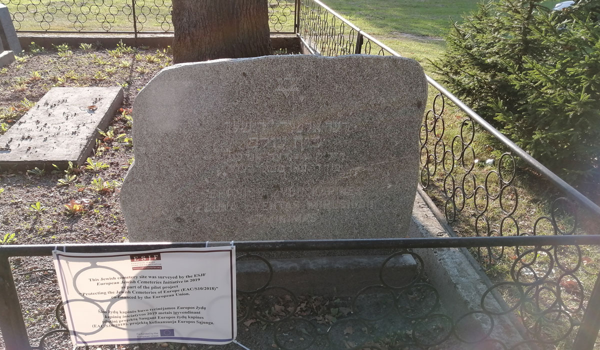 Pilviskiai Jewish Cemetery - ESJF surveys
